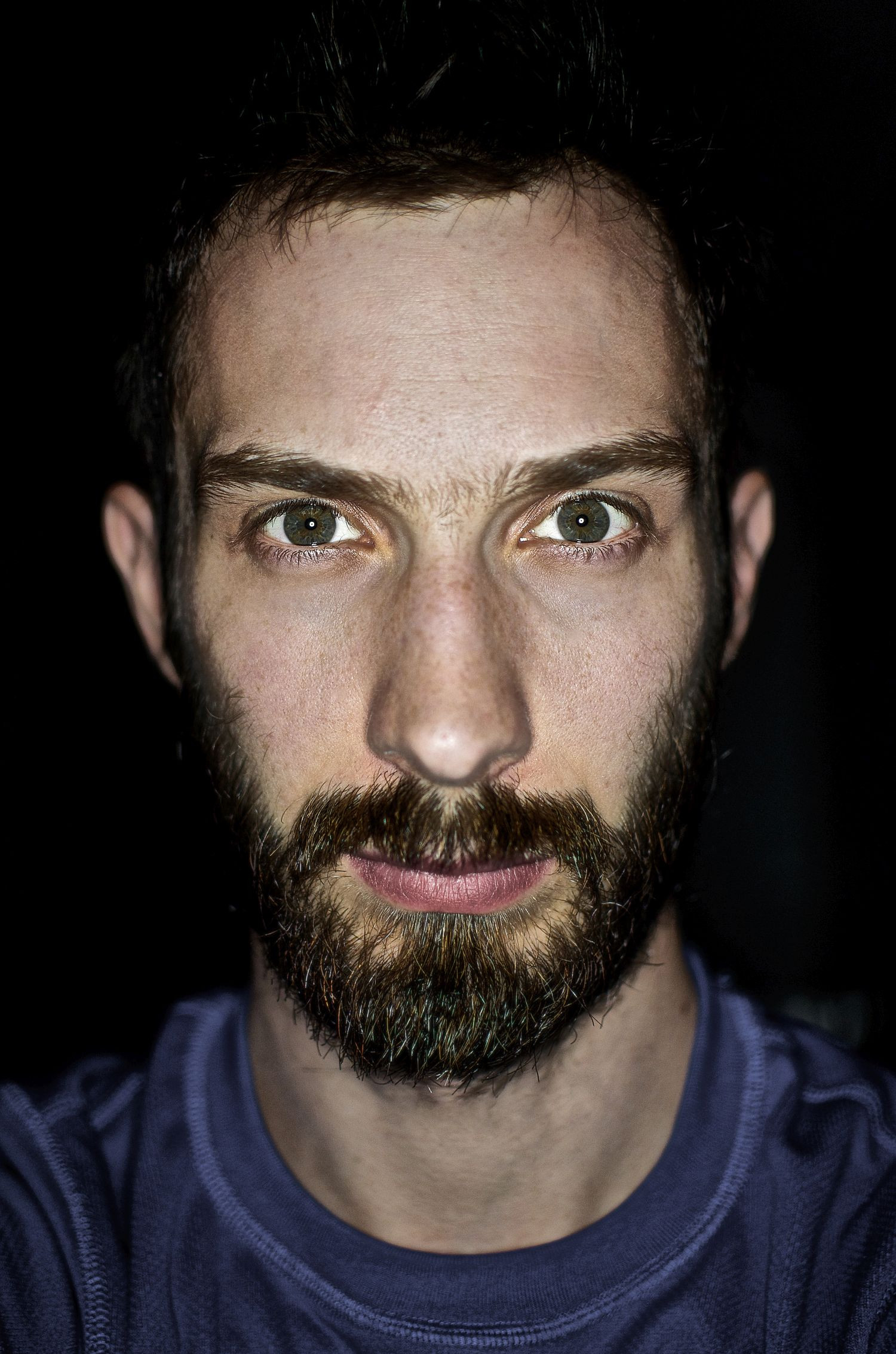 Slováci otvorene prehovorili, prečo odišli z krajiny — Denník N