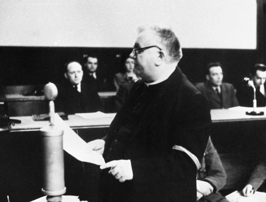 Proces a poprava spravili z Jozefa Tisa mučeníka, presne tak, ako si ...