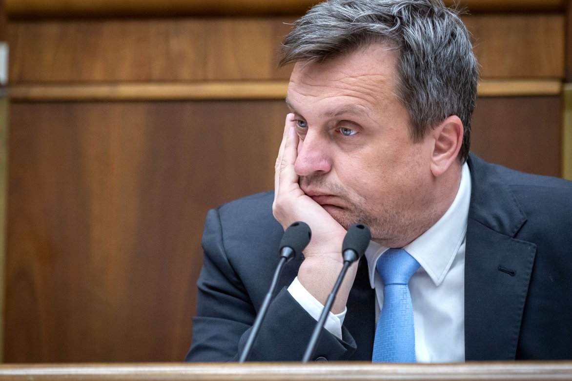 Newsfilter: Andrej Danko mal víziu a my všetci spolu s ním máme znova hanbu