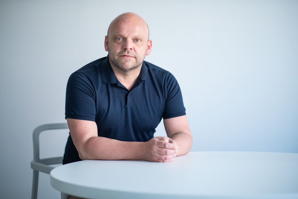 Dírer hovorí, že z TA3 odišiel pre spory s Martinákovou, manželkou ...