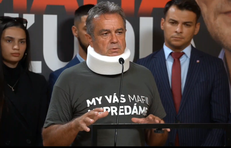 Poslanec Jozef Pročko (OĽaNO) má po pondelkovom incidente v Lučenci ...