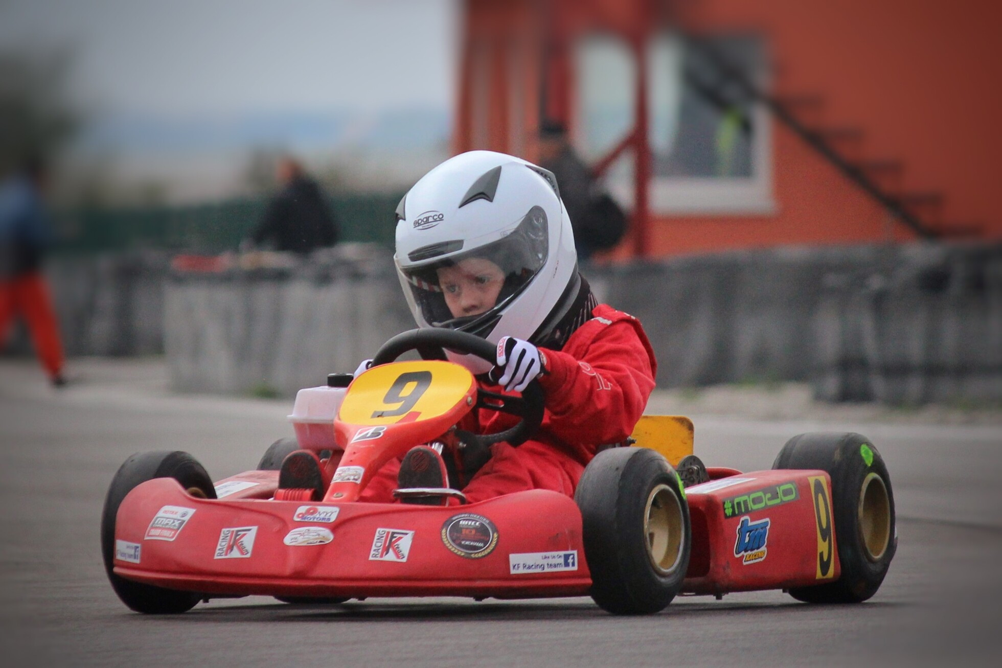Cez motokáry vedie cesta do F1. 13-ročný Slovák vyhral preteky, v ktorých mala svetová elita ...
