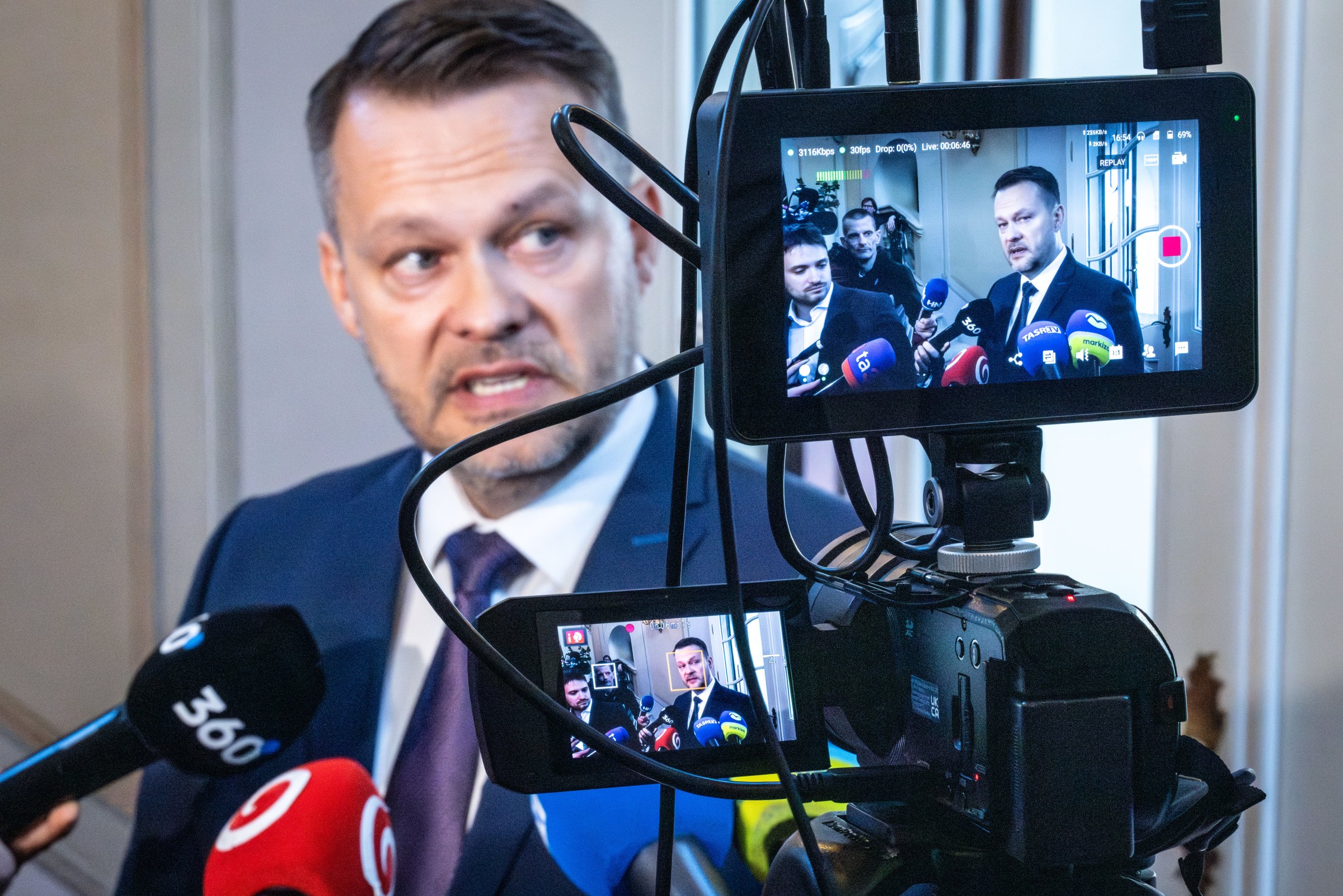 Samuel Migaľ - Minúta po minúte, rýchle správy Denníka N