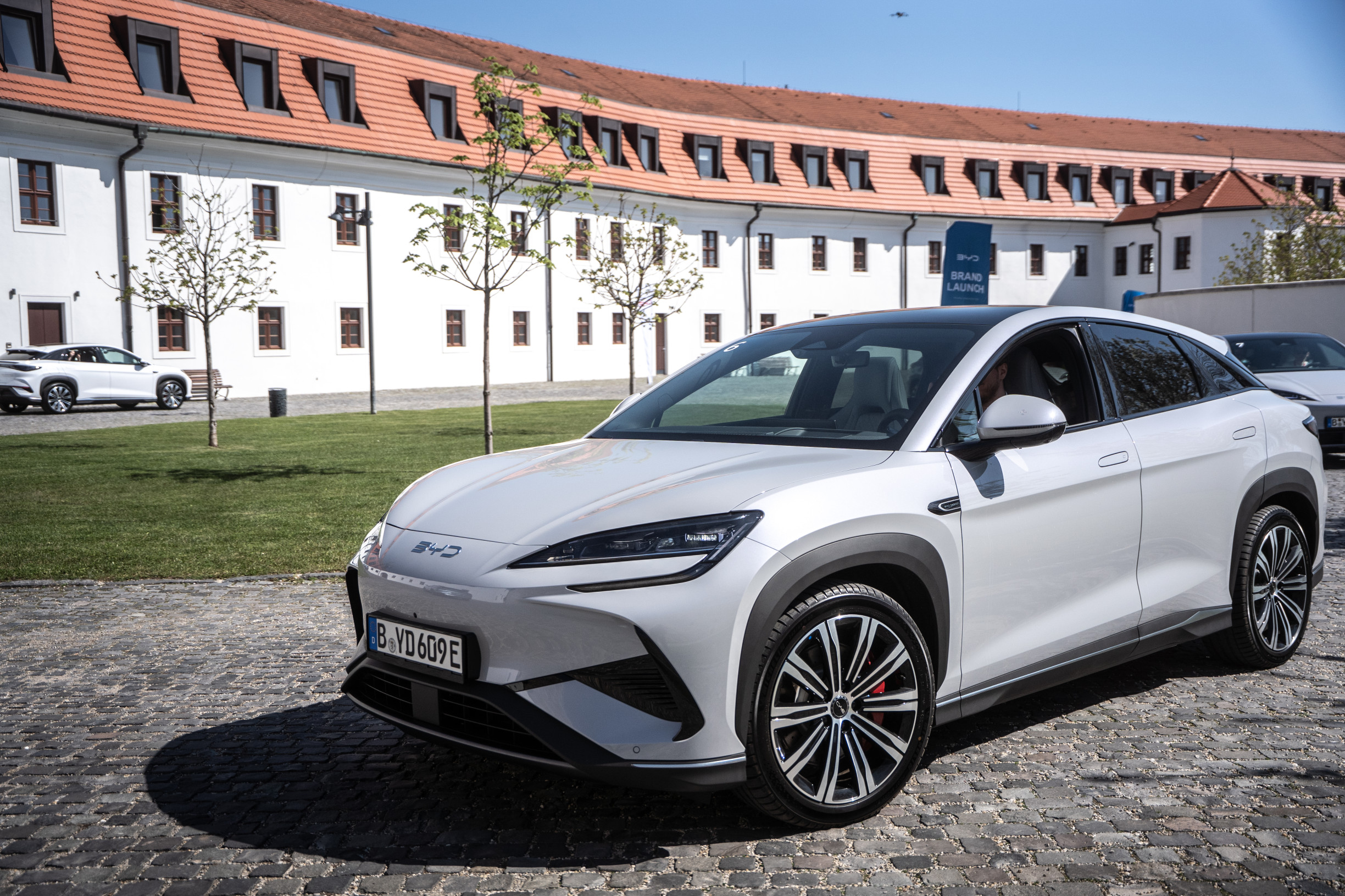 BYD už predáva autá aj na Slovensku, ale žiadne lacné elektromobily ...