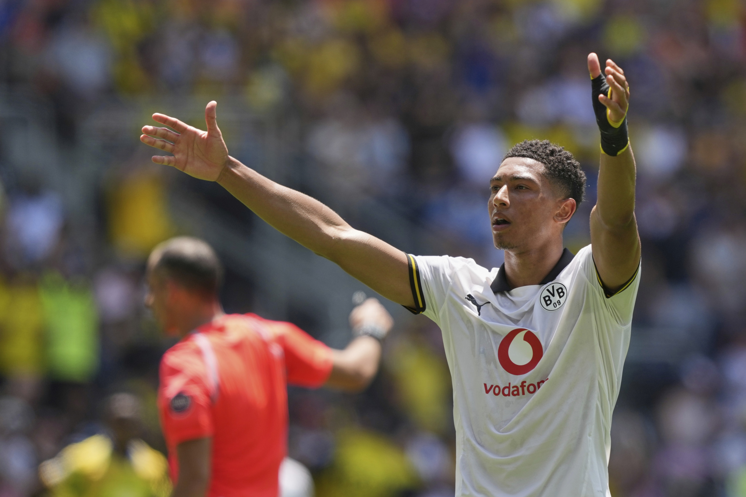 Na drese má Jobe, aby sa odlíšil od slávneho brata Bellinghama. Aj ...